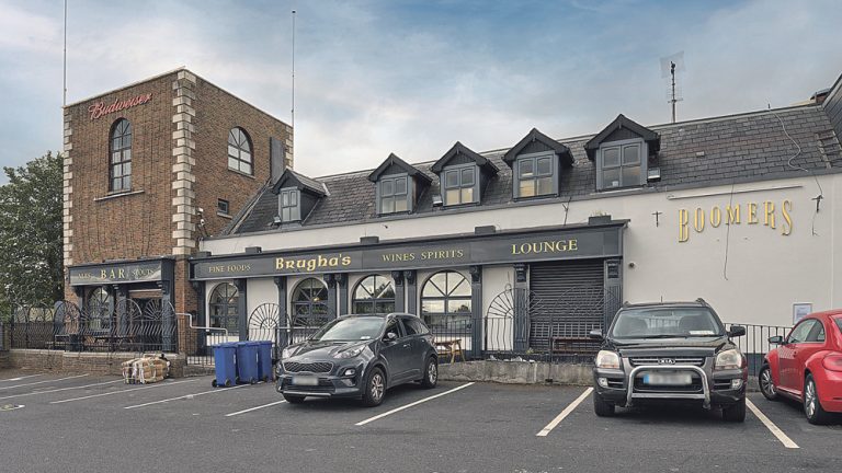 Boomers Pub to convert off-licence into takeaway | Echo.ie